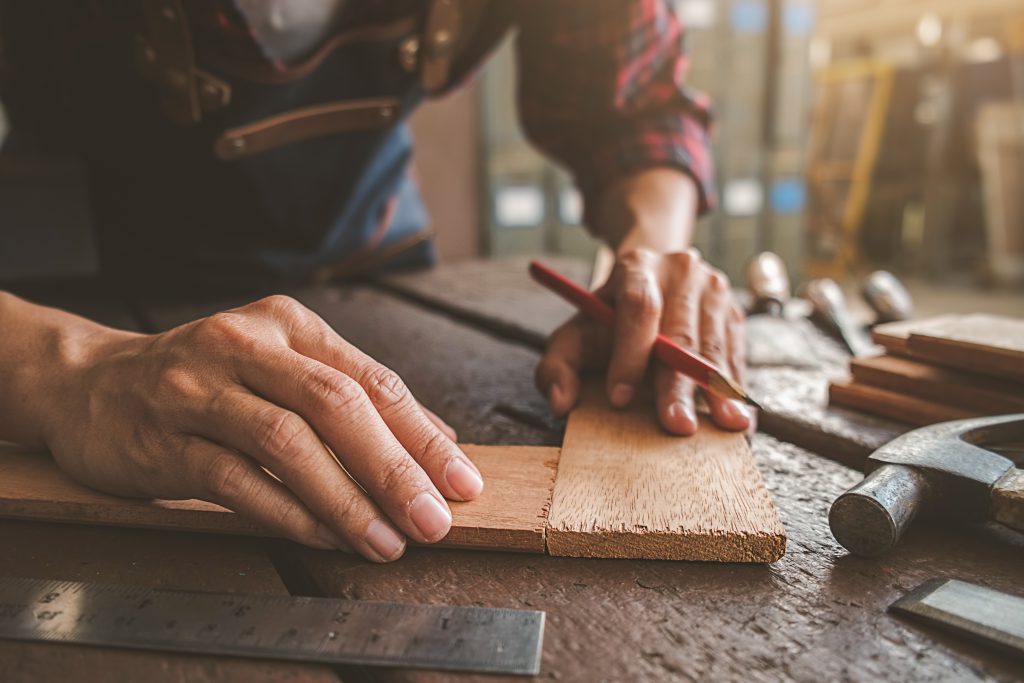 HQ Carpenter Near Me in Chicago, IL & Finish Carpentry Chicago